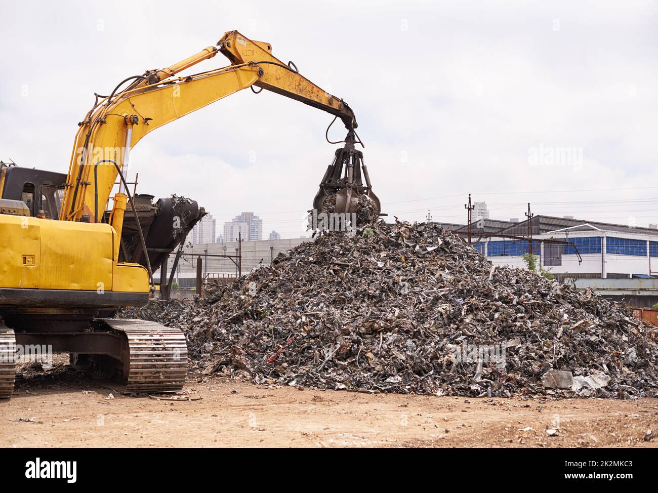 Alloy scrap hi-res stock photography and images - Alamy