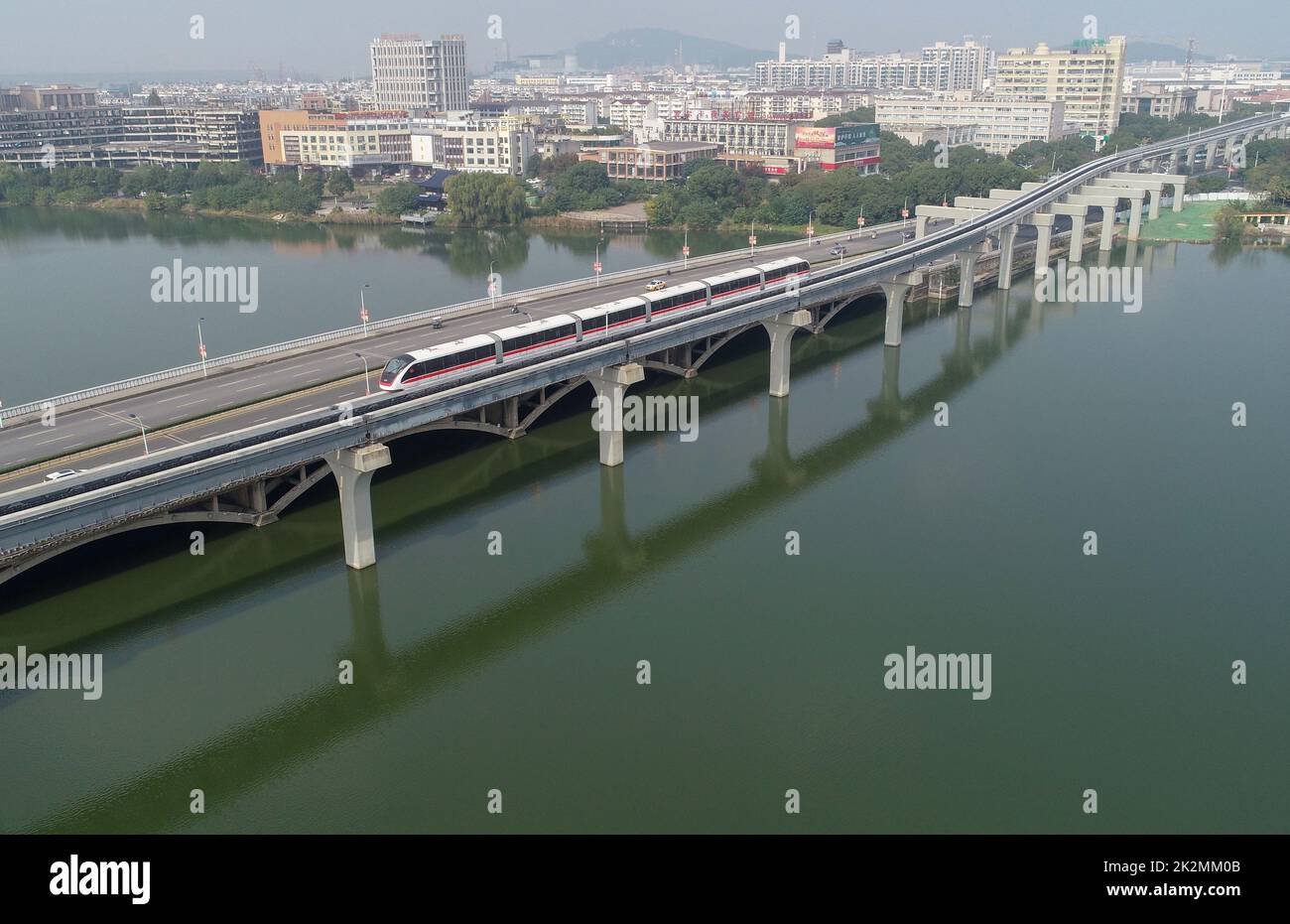 Straddle type hi-res stock photography and images - Alamy