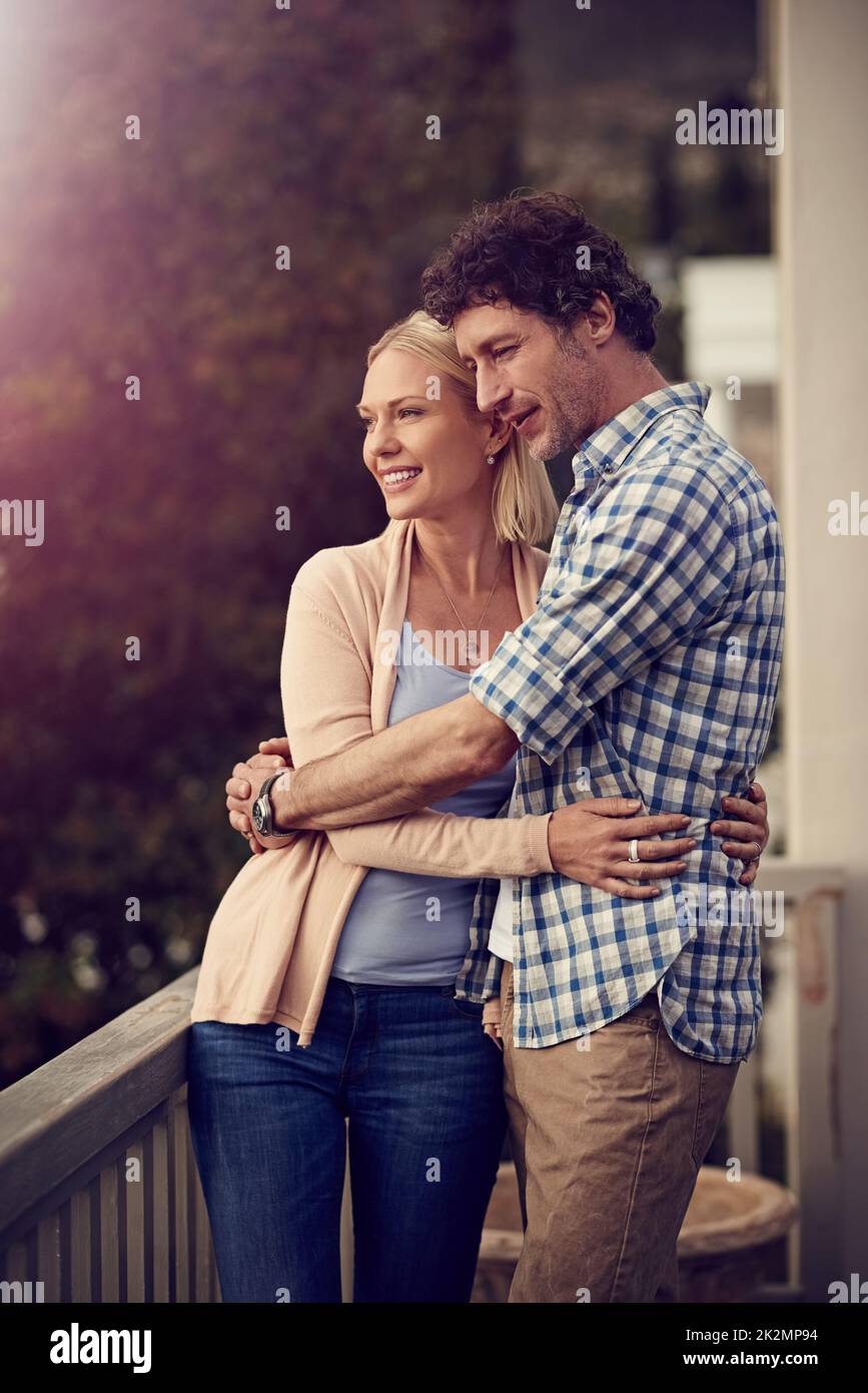 Man standing on balcony of modern house hi-res stock photography and ...