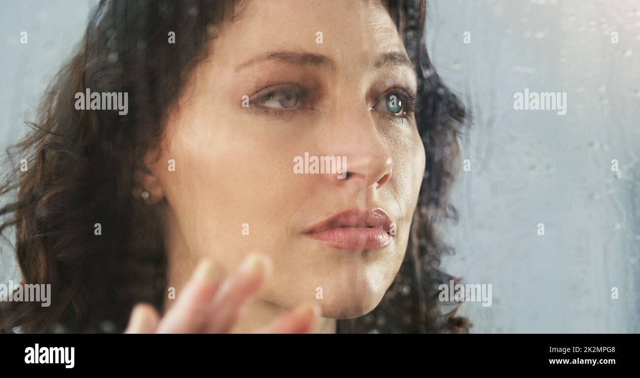 Woman rain sad hi-res stock photography and images - Alamy