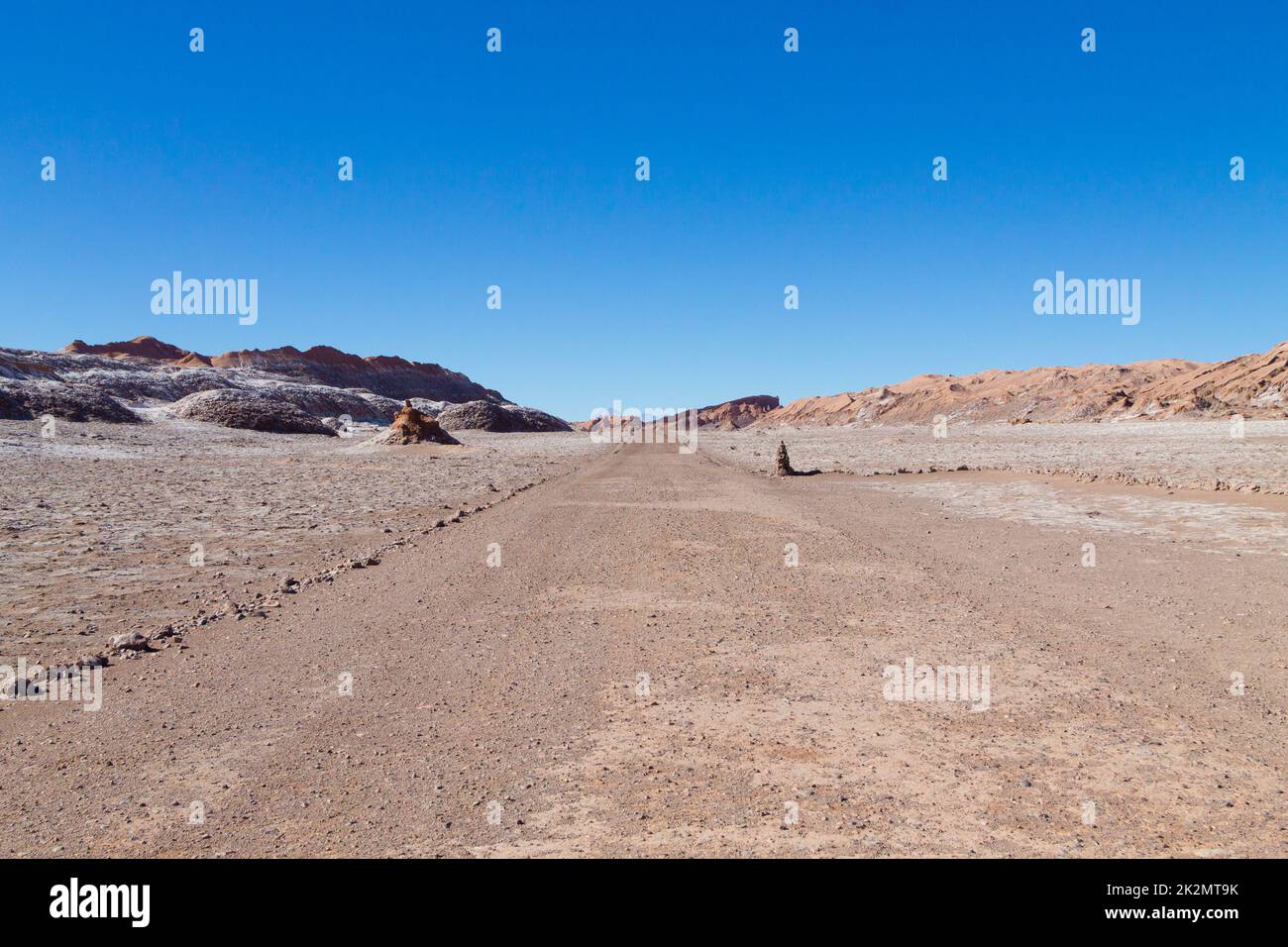 Road perspective view hi-res stock photography and images - Alamy