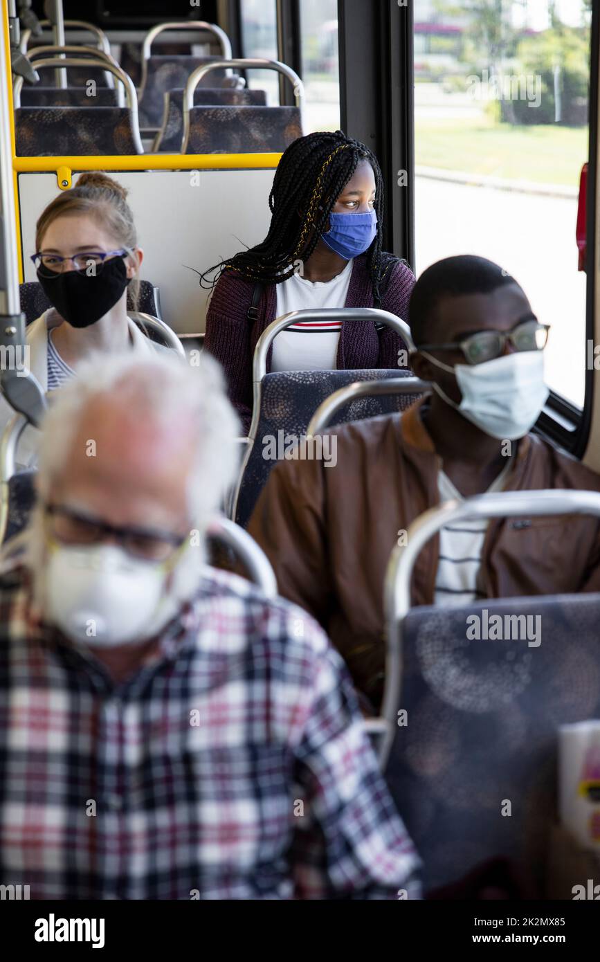 Bus passengers sitting window seat hi-res stock photography and images ...