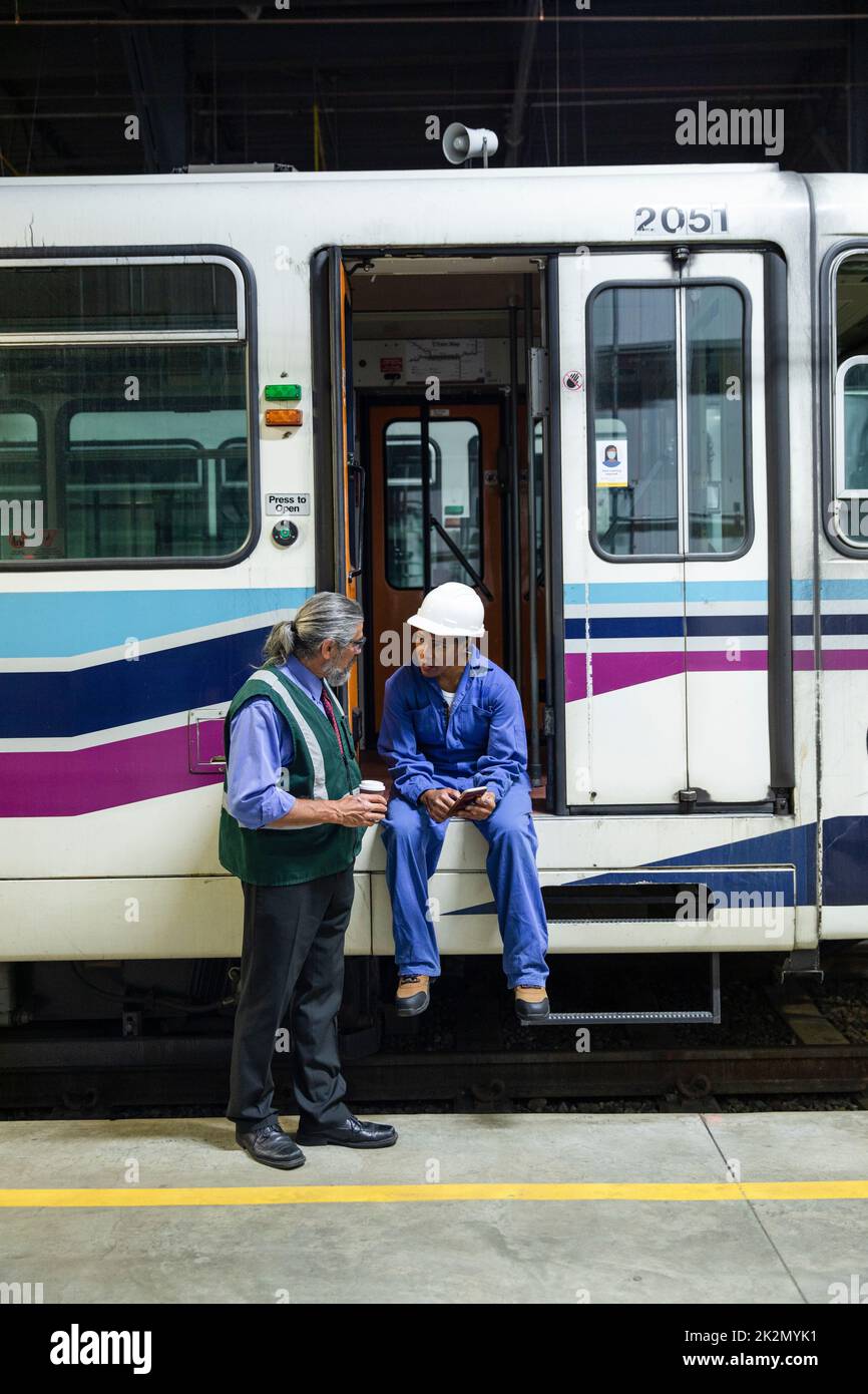 Subway worker hi-res stock photography and images - Alamy