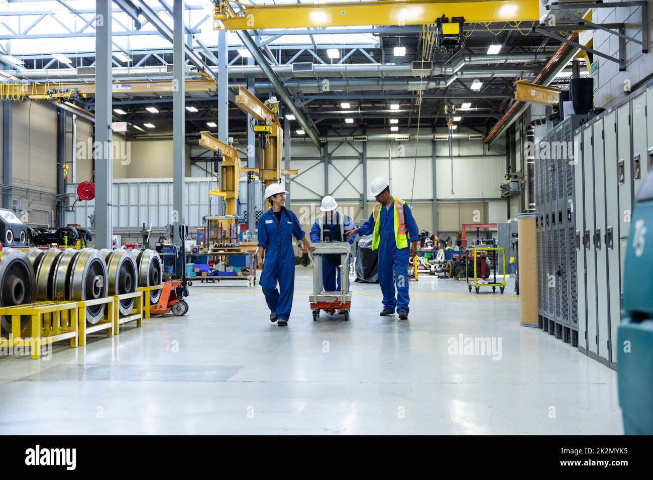 Group maintenance workers hi-res stock photography and images - Alamy