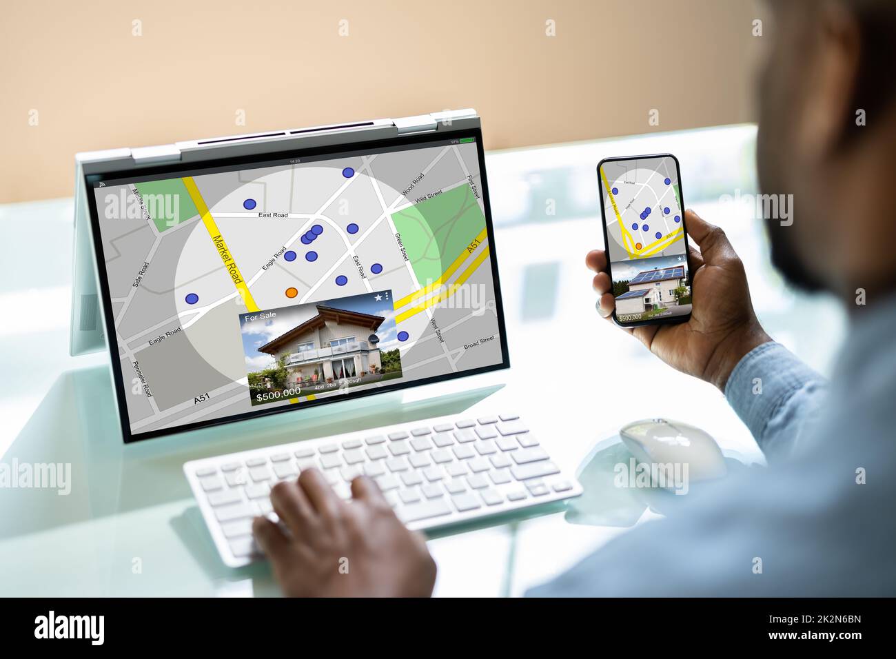 Real estate listing computer screen hi-res stock photography and images ...