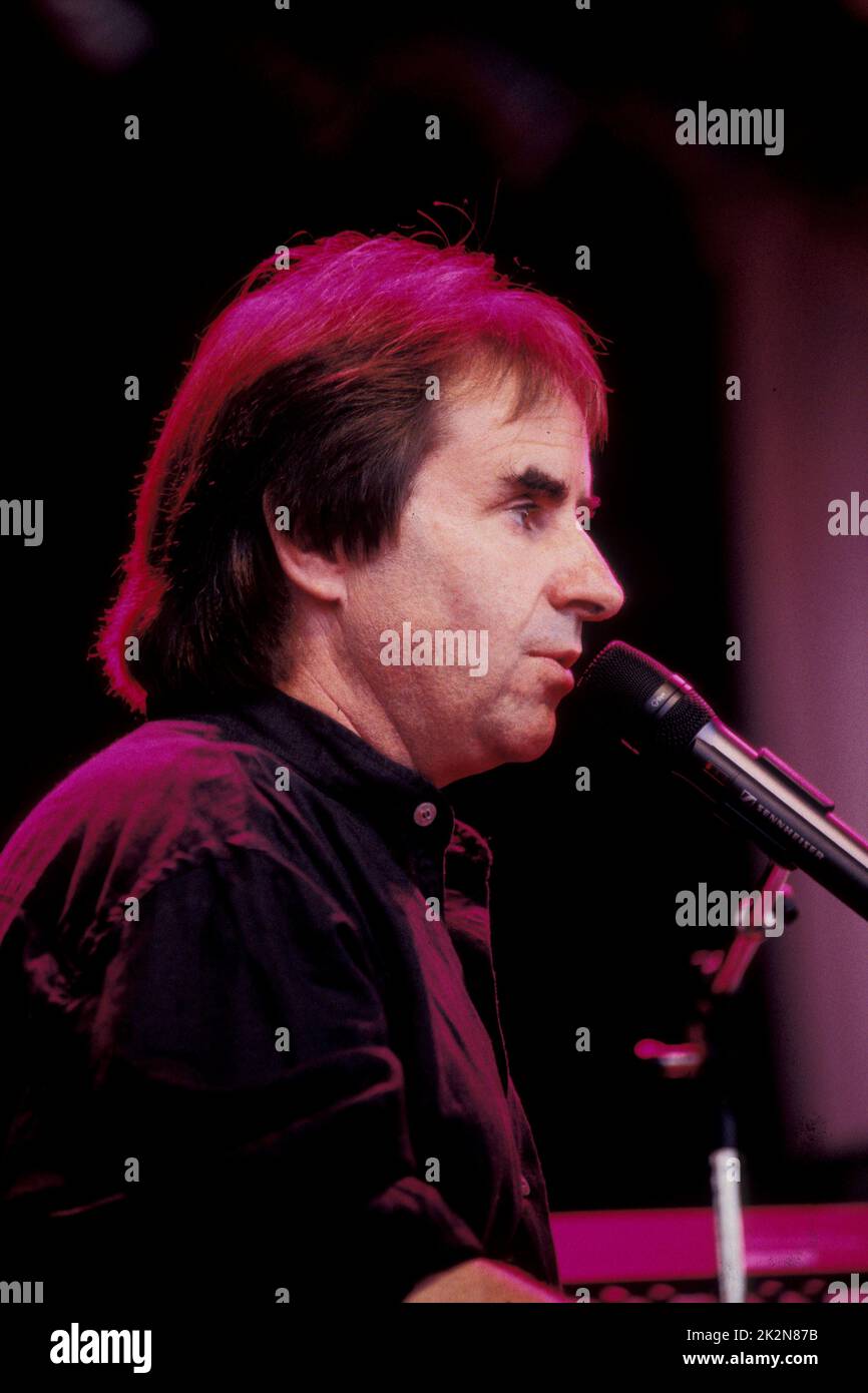 CHRIS DE BURGH Ragley Hall, October 1997; Credit: Mel Longhurst ...