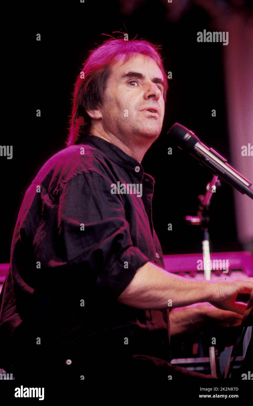 Pop star chris de burgh hi-res stock photography and images - Alamy