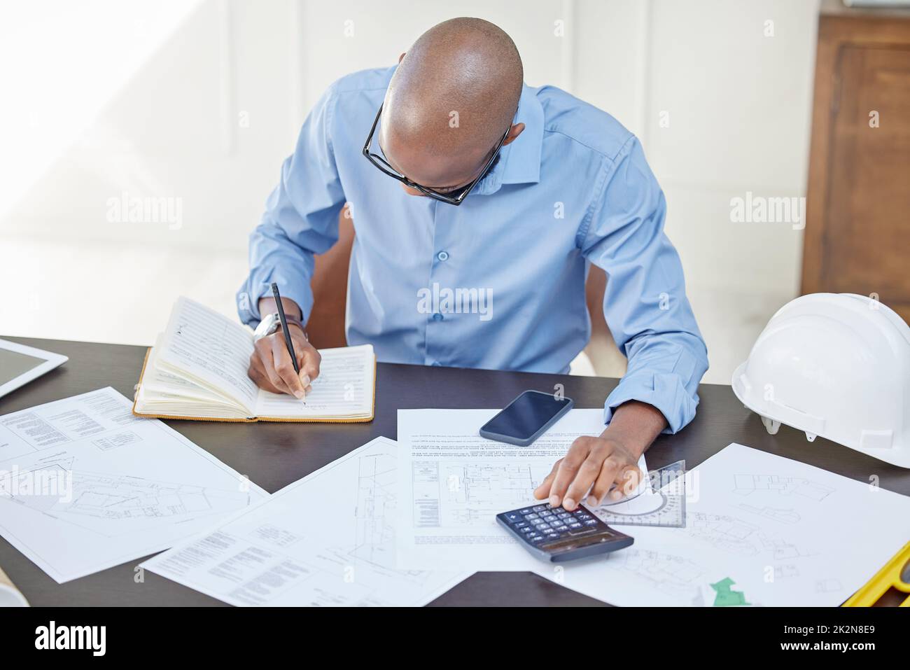 Employee count hi-res stock photography and images - Alamy