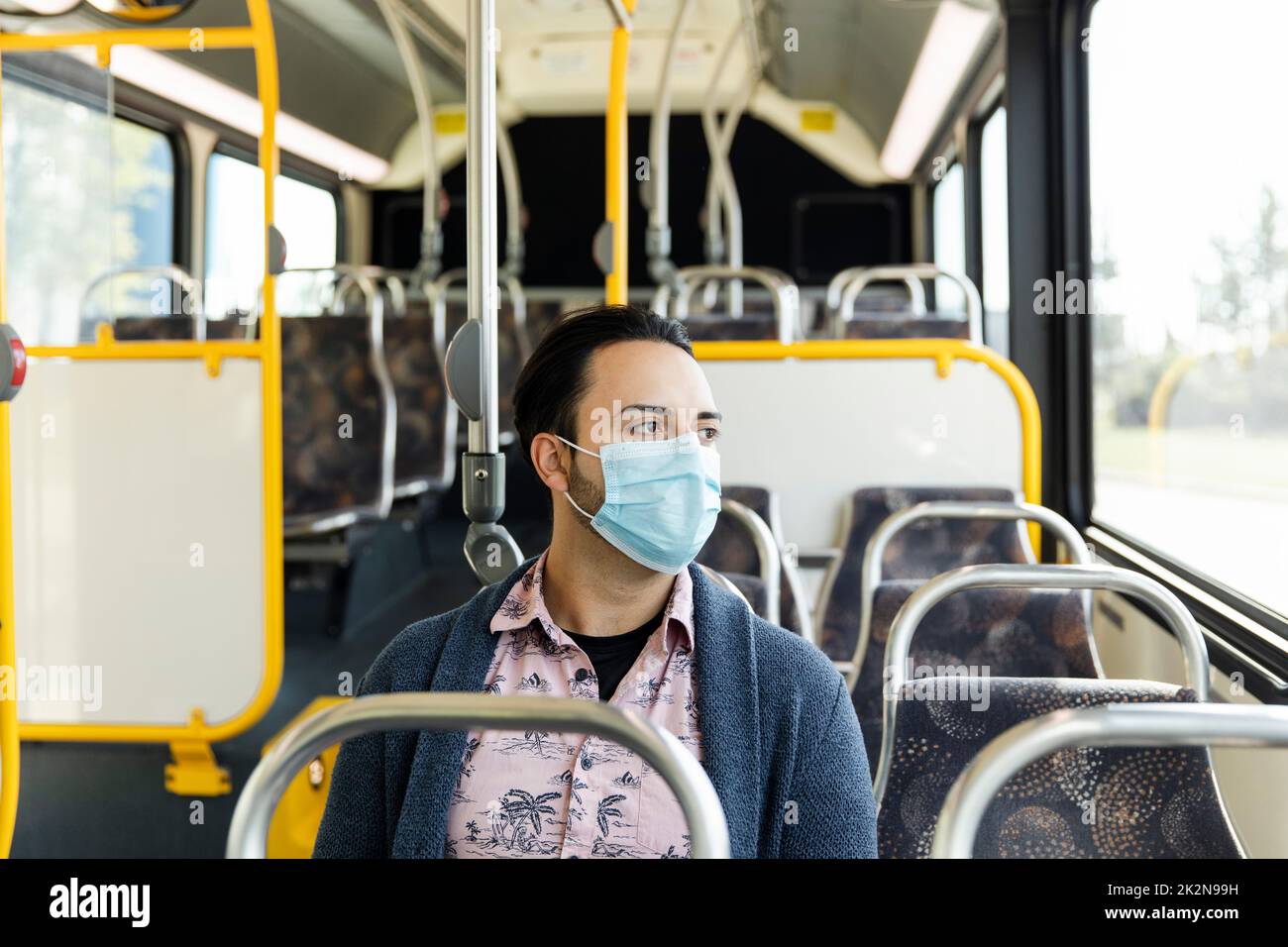 20 passenger hi-res stock photography and images - Alamy