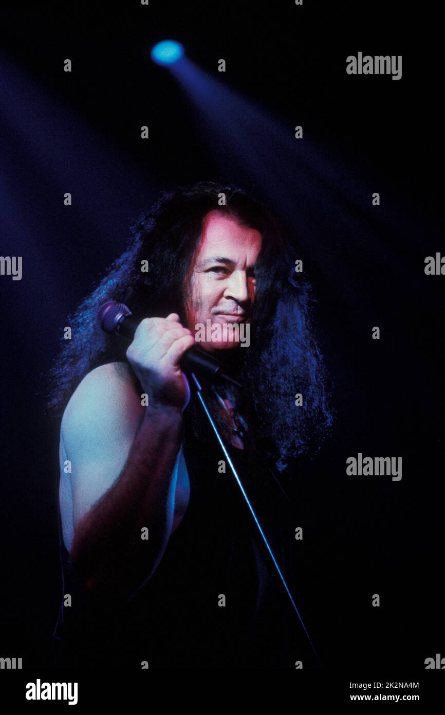 DEEP PURPLE 14 October 1998; Credit: Mel Longhurst / Performing Arts ...