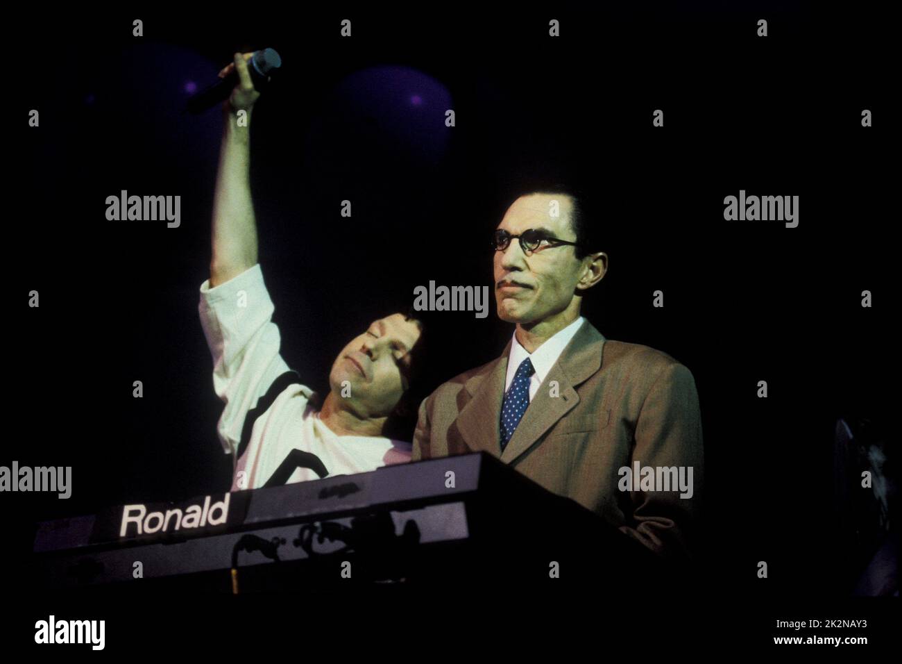 SPARKS 1 September 2000; Credit: Mel Longhurst / Performing Arts Images ...