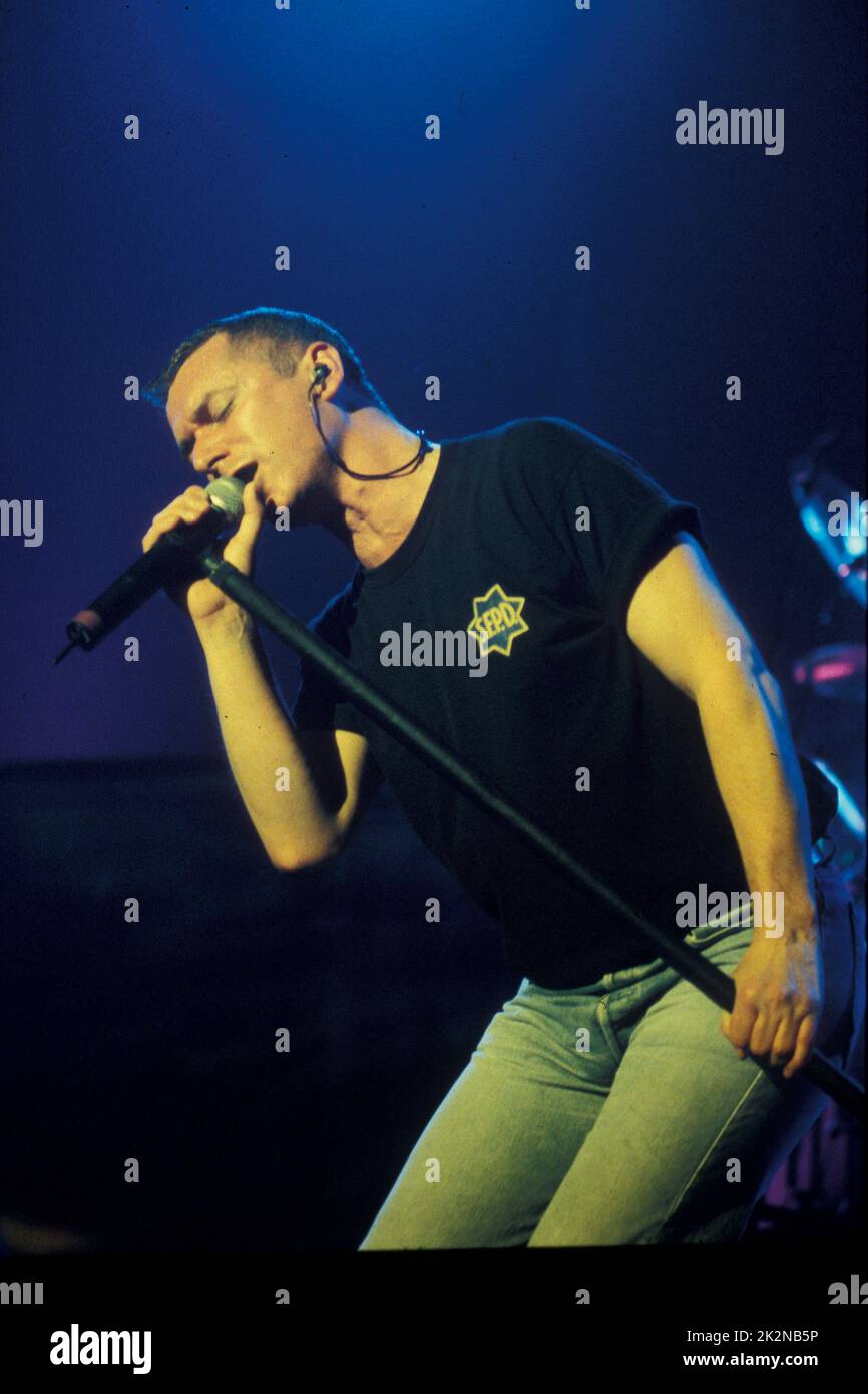 Danny bowes hi-res stock photography and images - Alamy