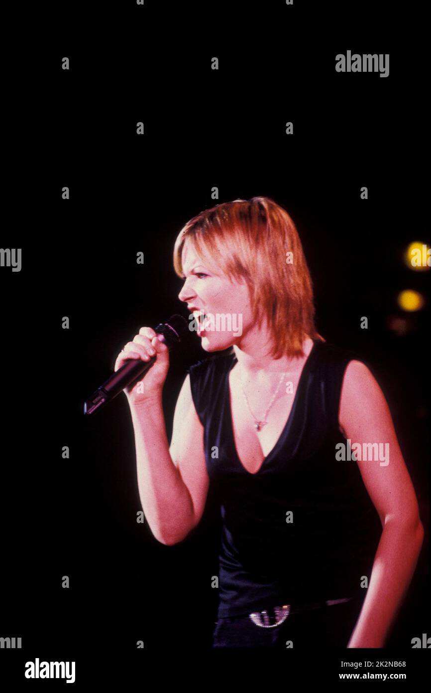 Dido singer hi-res stock photography and images - Alamy