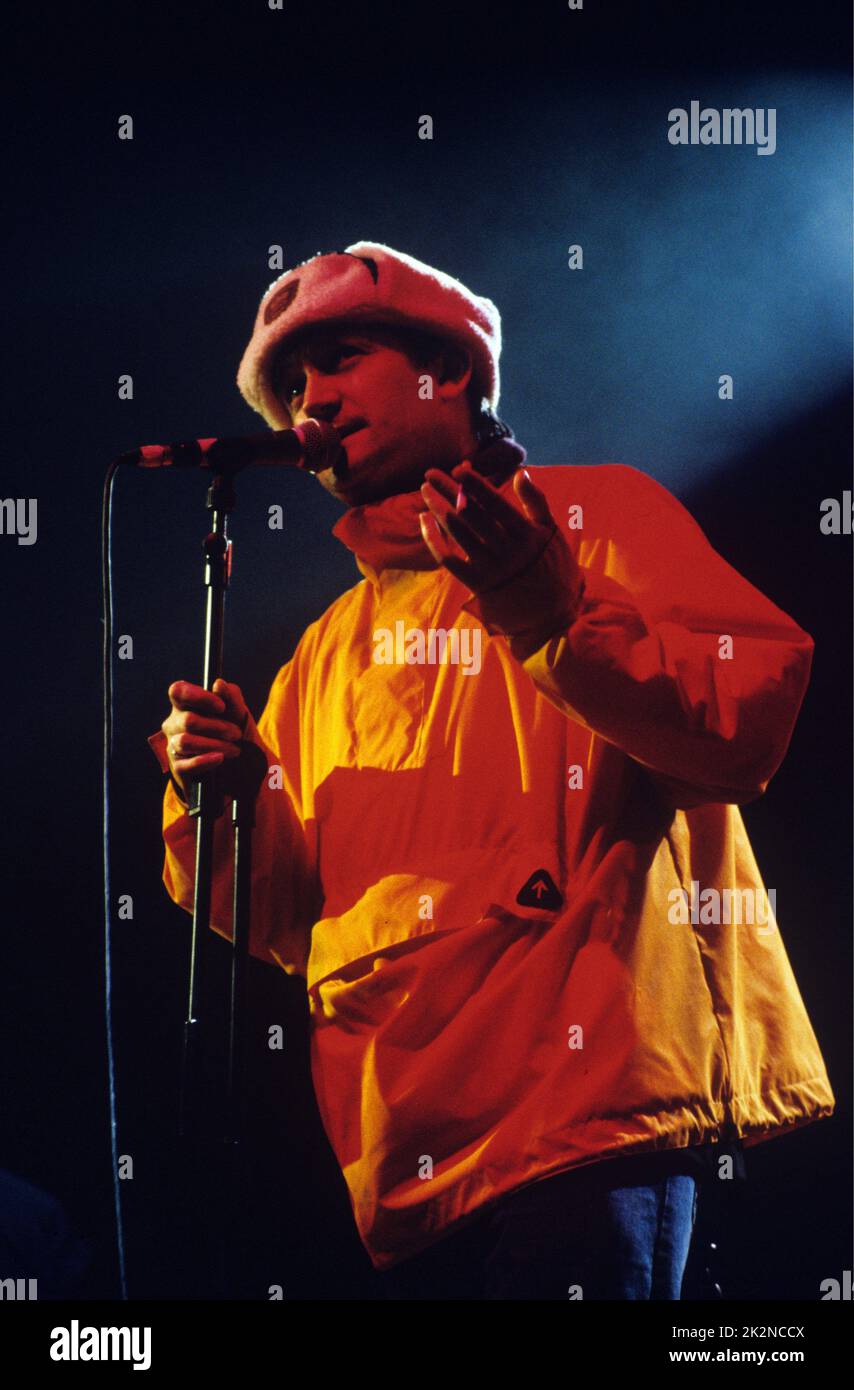 Paul heaton 1990 hi-res stock photography and images - Alamy