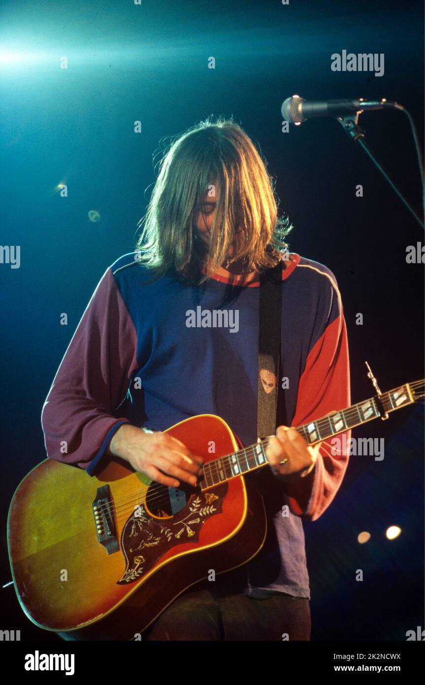 Evan dando singer hi-res stock photography and images - Alamy