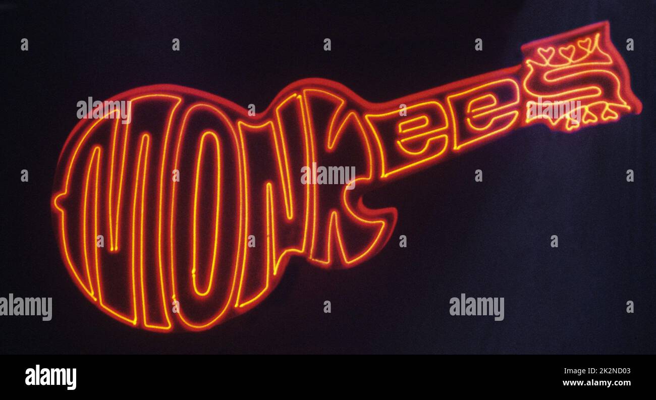 1997 sign hi-res stock photography and images - Alamy