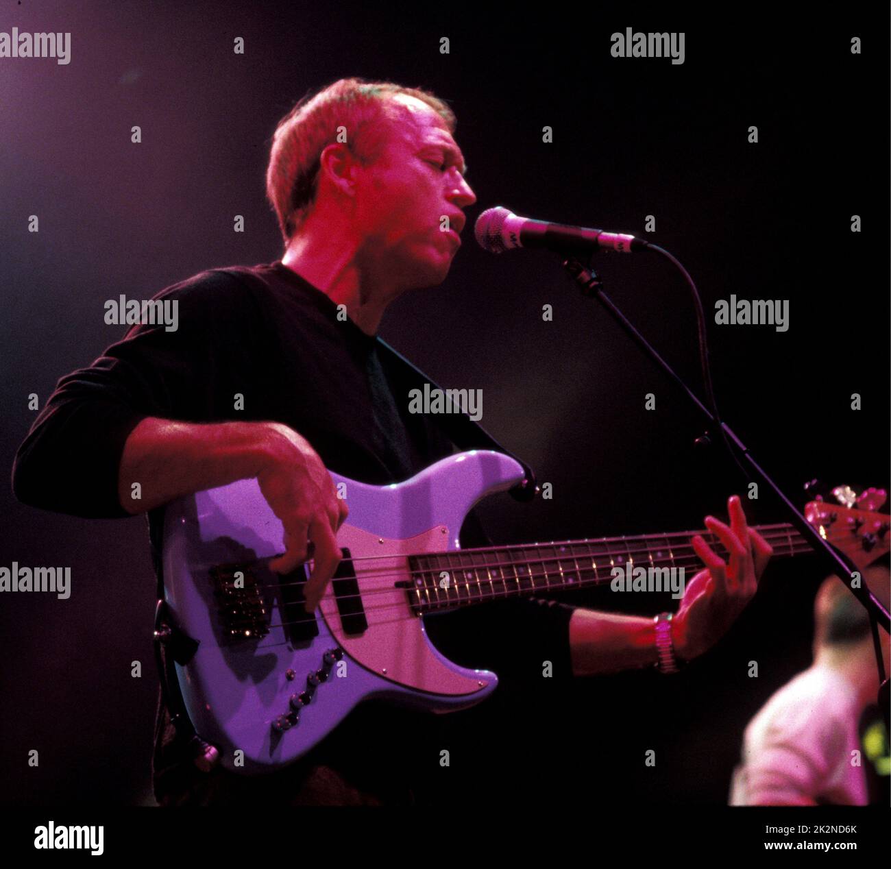 Level 42 1990 hi-res stock photography and images - Alamy