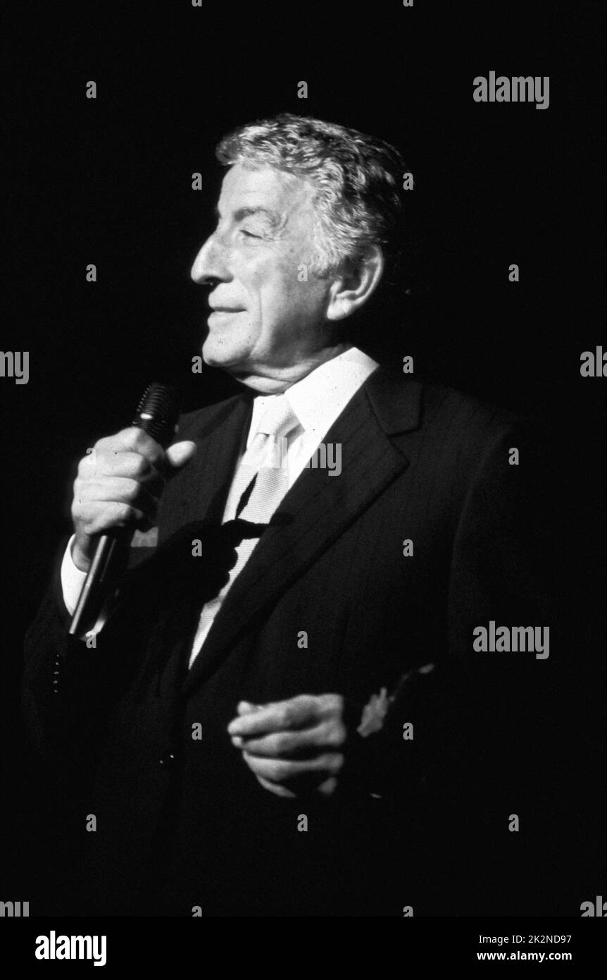 Mel b 1997 hi-res stock photography and images - Alamy