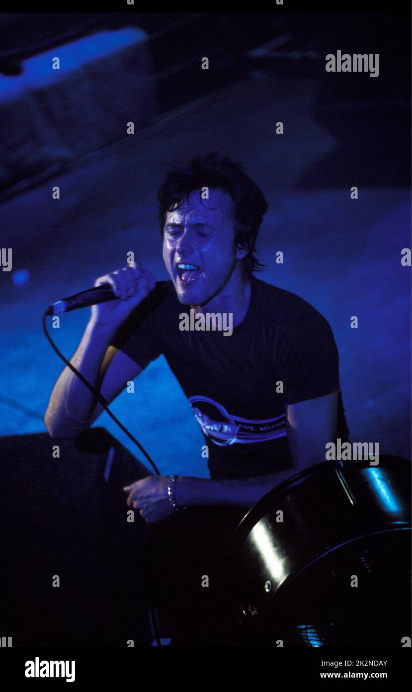 Suede brett anderson 1990s hi-res stock photography and images - Alamy