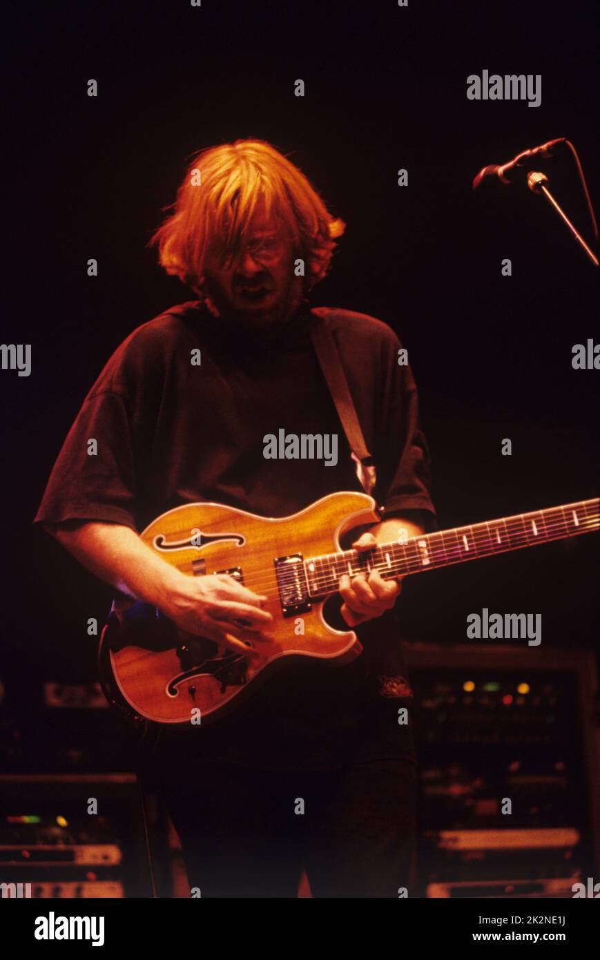 Live phish hi-res stock photography and images - Alamy