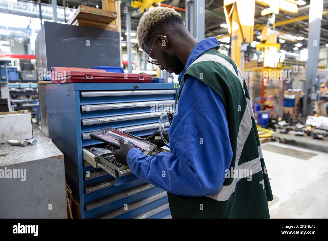 Mechanic tool hi-res stock photography and images - Alamy