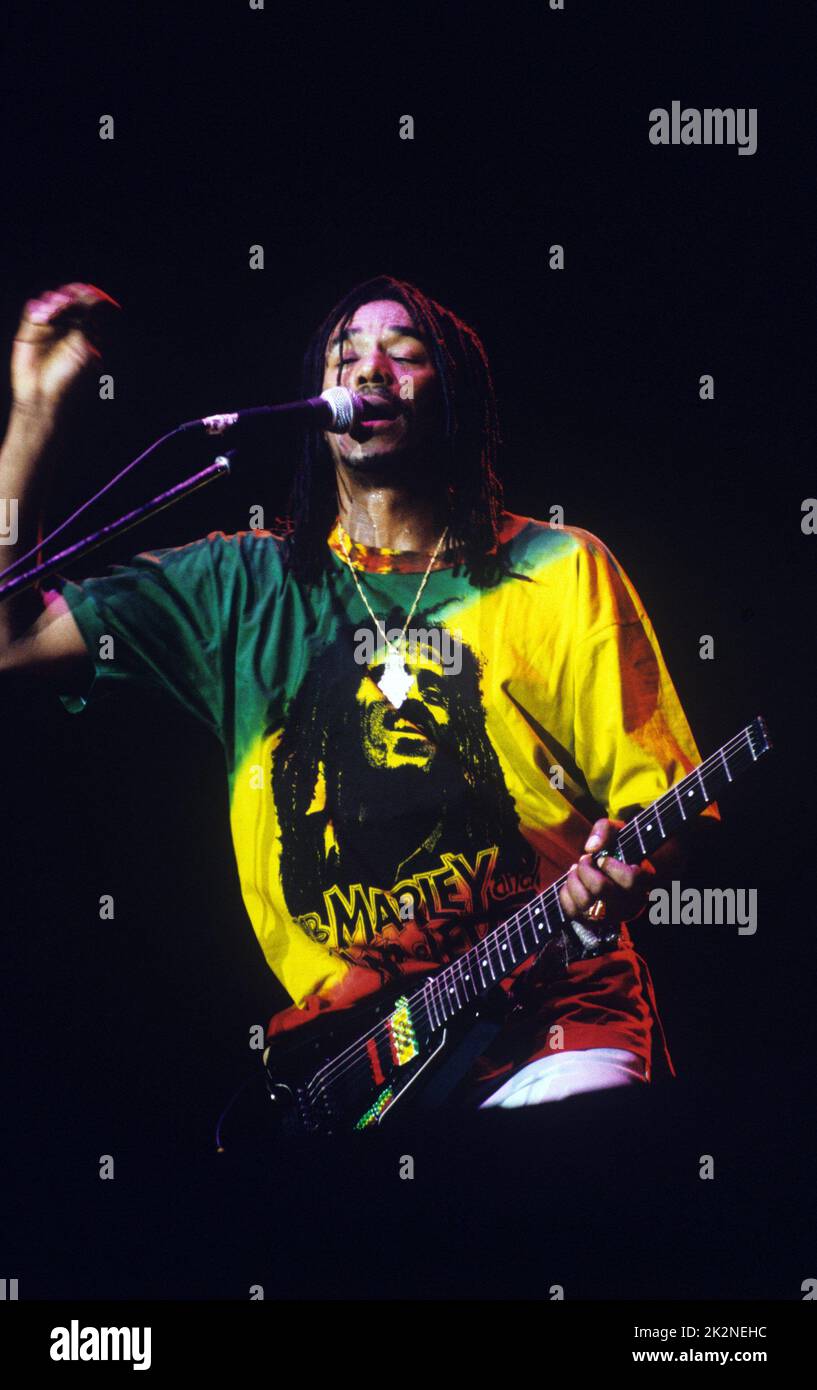 THE WAILERS ; at Wembley Arena, London, UK ; 5 June 1995 ; Credit : Mel ...