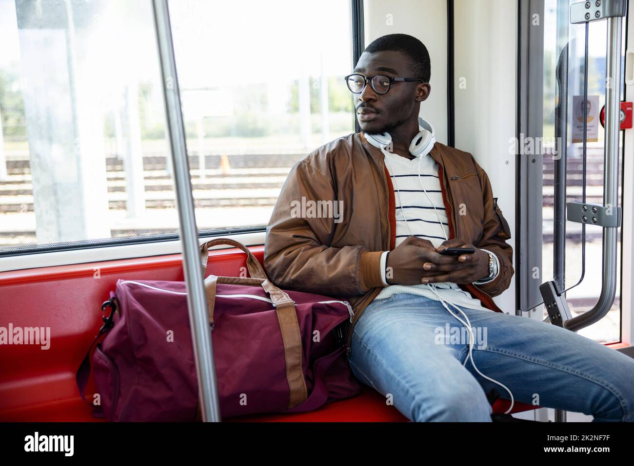 Interior of commuter train hi-res stock photography and images - Alamy