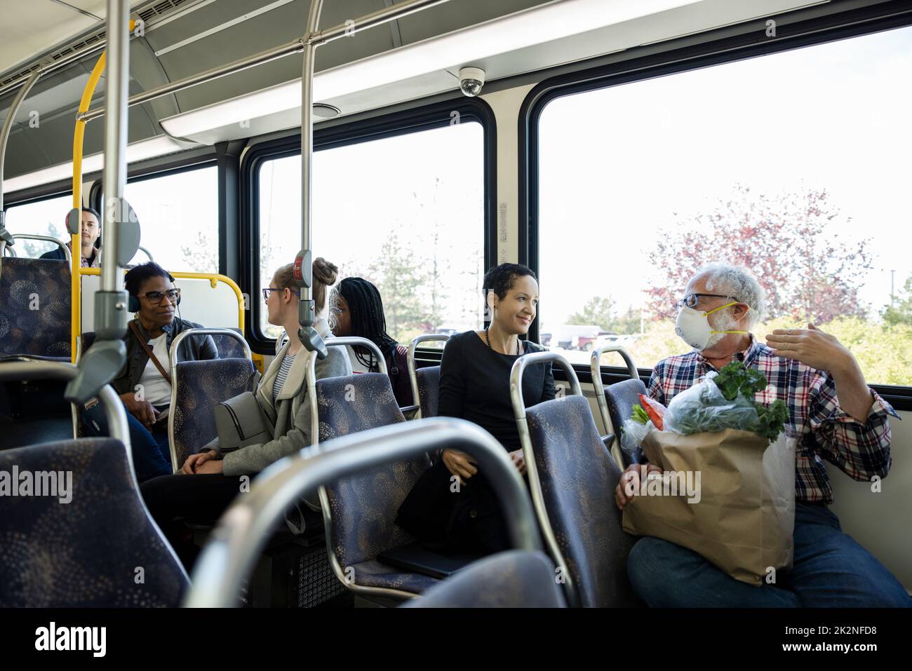 Bus passengers window hi-res stock photography and images - Alamy