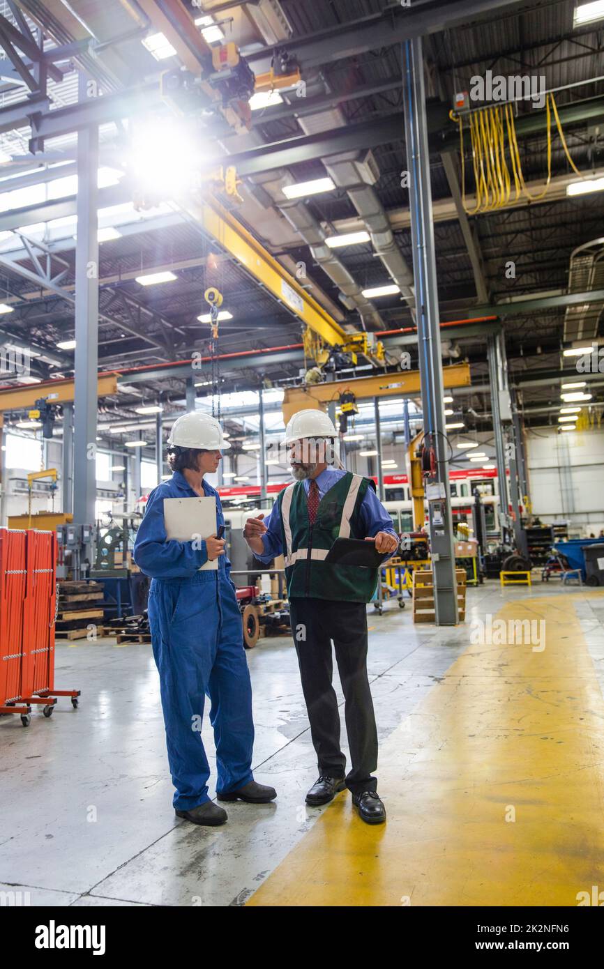 Transit workers hi-res stock photography and images - Alamy