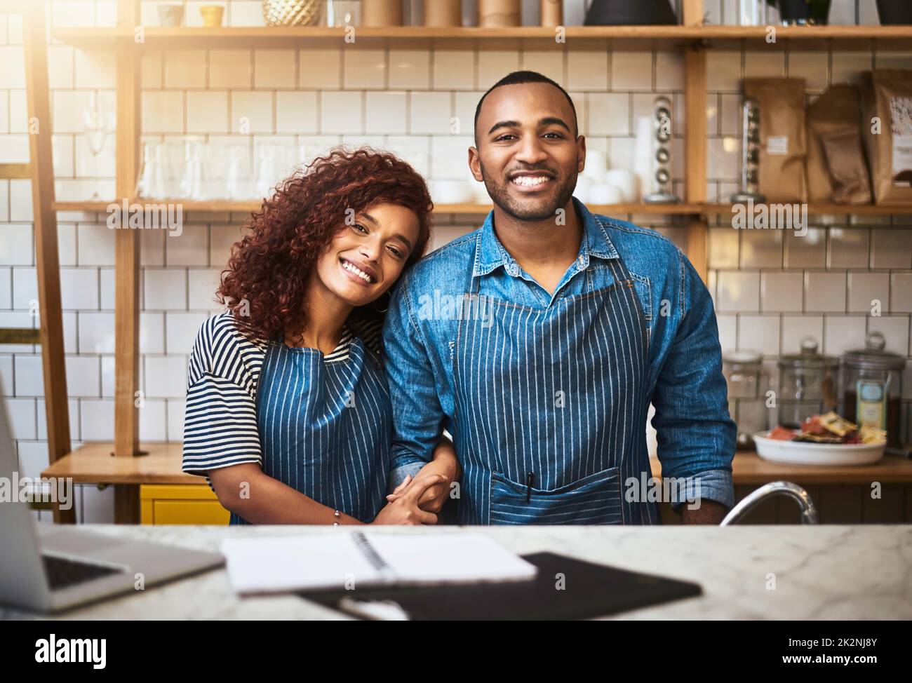 Couple entrepreneurs portrait standing hi-res stock photography and ...