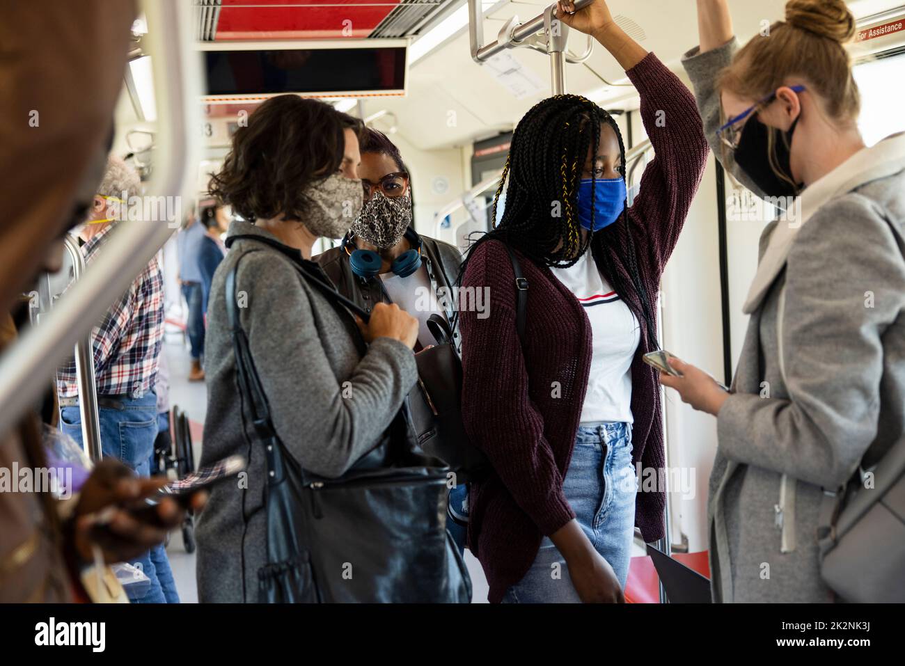 Girl female commuter hi-res stock photography and images - Alamy