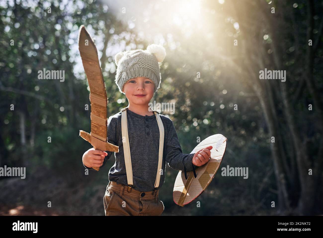 Real sword hi-res stock photography and images - Alamy