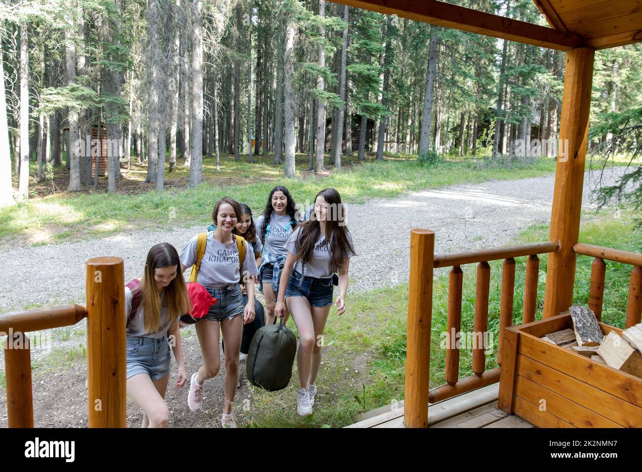 Glamping cabin hi-res stock photography and images - Alamy
