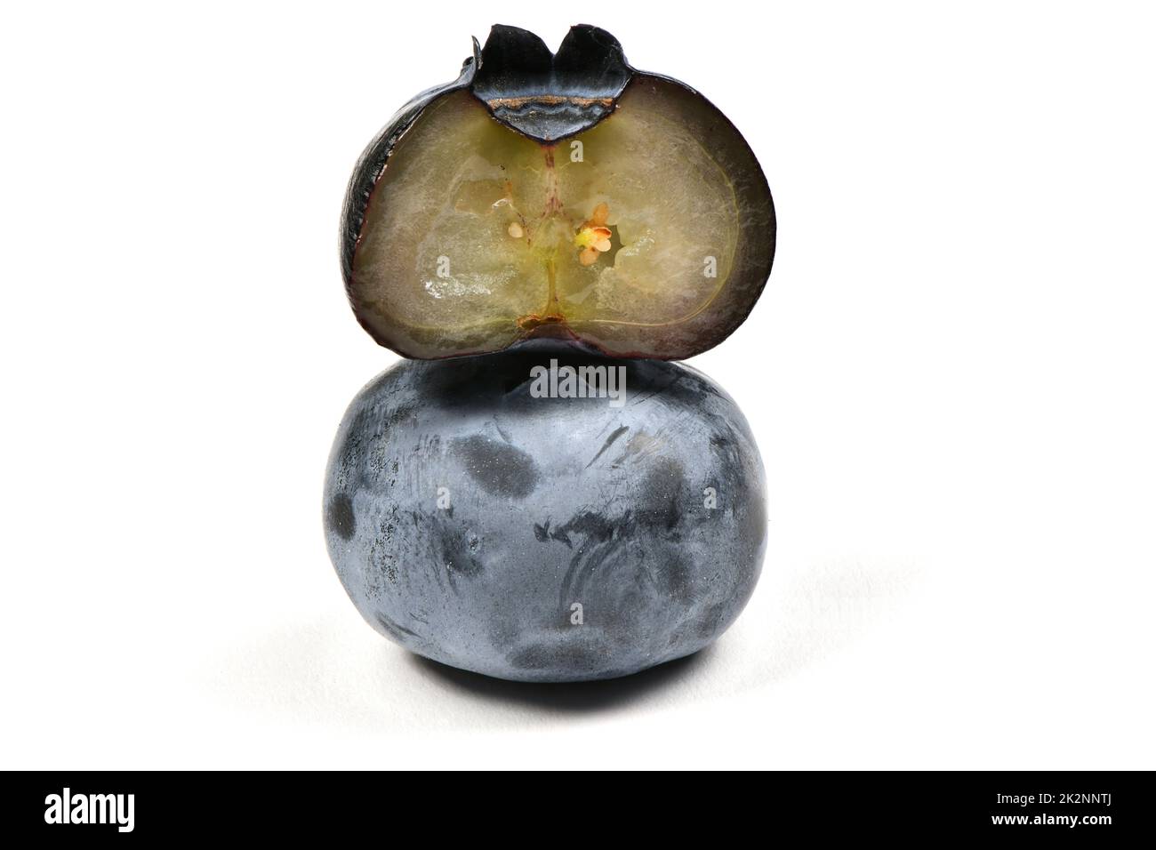 Blueberries ripe and tasty. Isolated on white background. High ...