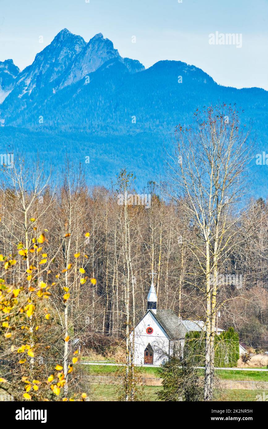 Small church on crest hi-res stock photography and images - Alamy