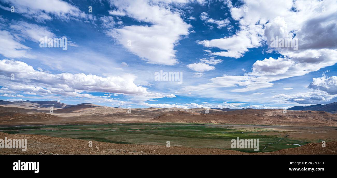 A beautiful landscape of extensive lands of the Hanle region under a ...