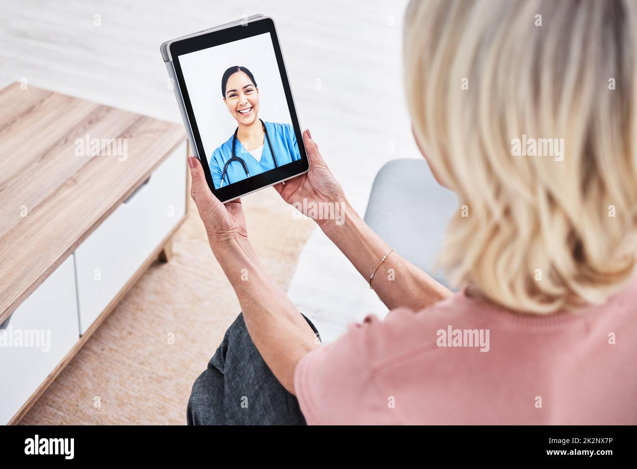 Woman video call hi-res stock photography and images - Alamy