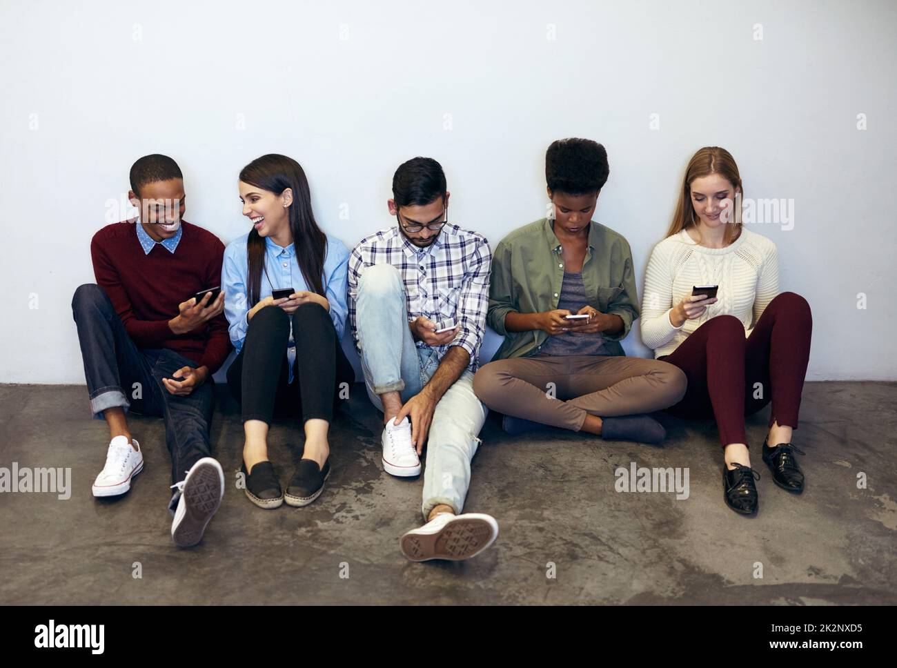 Networking diversity hi-res stock photography and images - Alamy