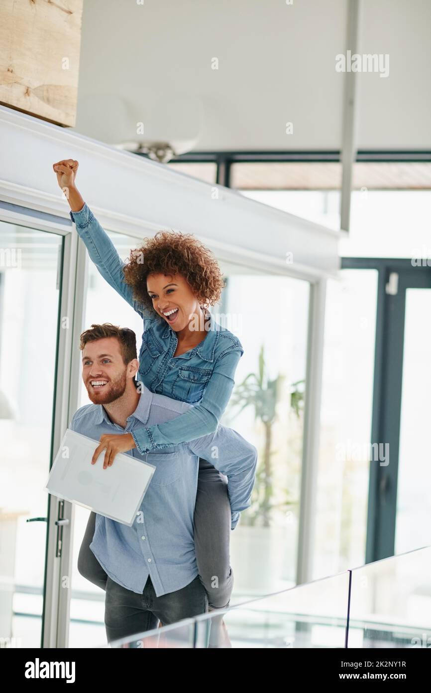 Piggybacking office hi-res stock photography and images - Alamy