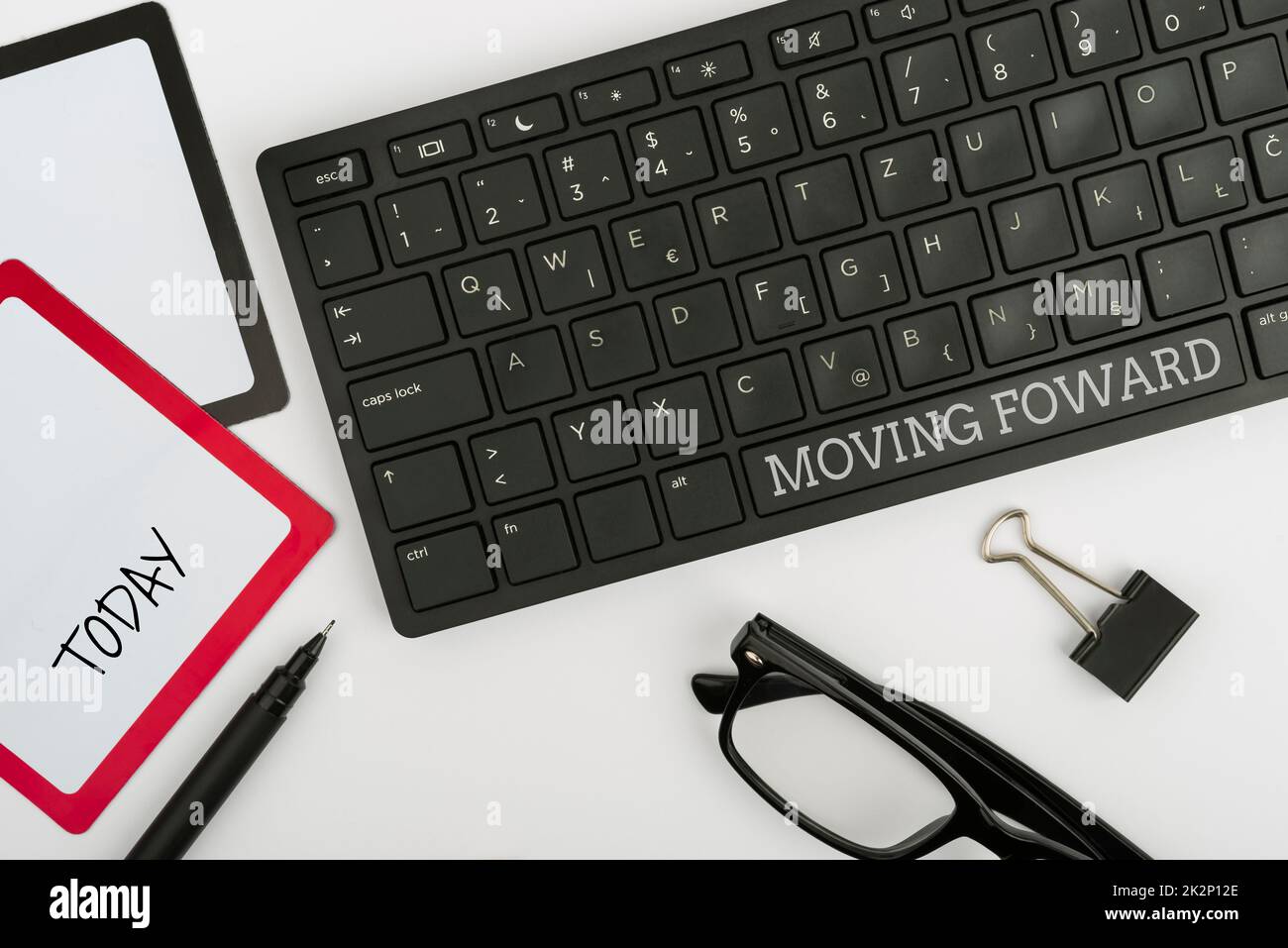 Text sign showing Moving Foward. Business showcase Towards a Point Move ... Text sign showing Moving Foward. Business showcase Towards a Point Move ...