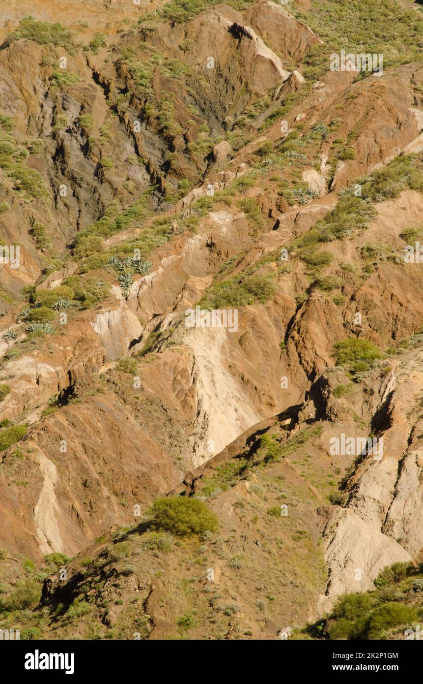 Strata layers different colours hi-res stock photography and images - Alamy