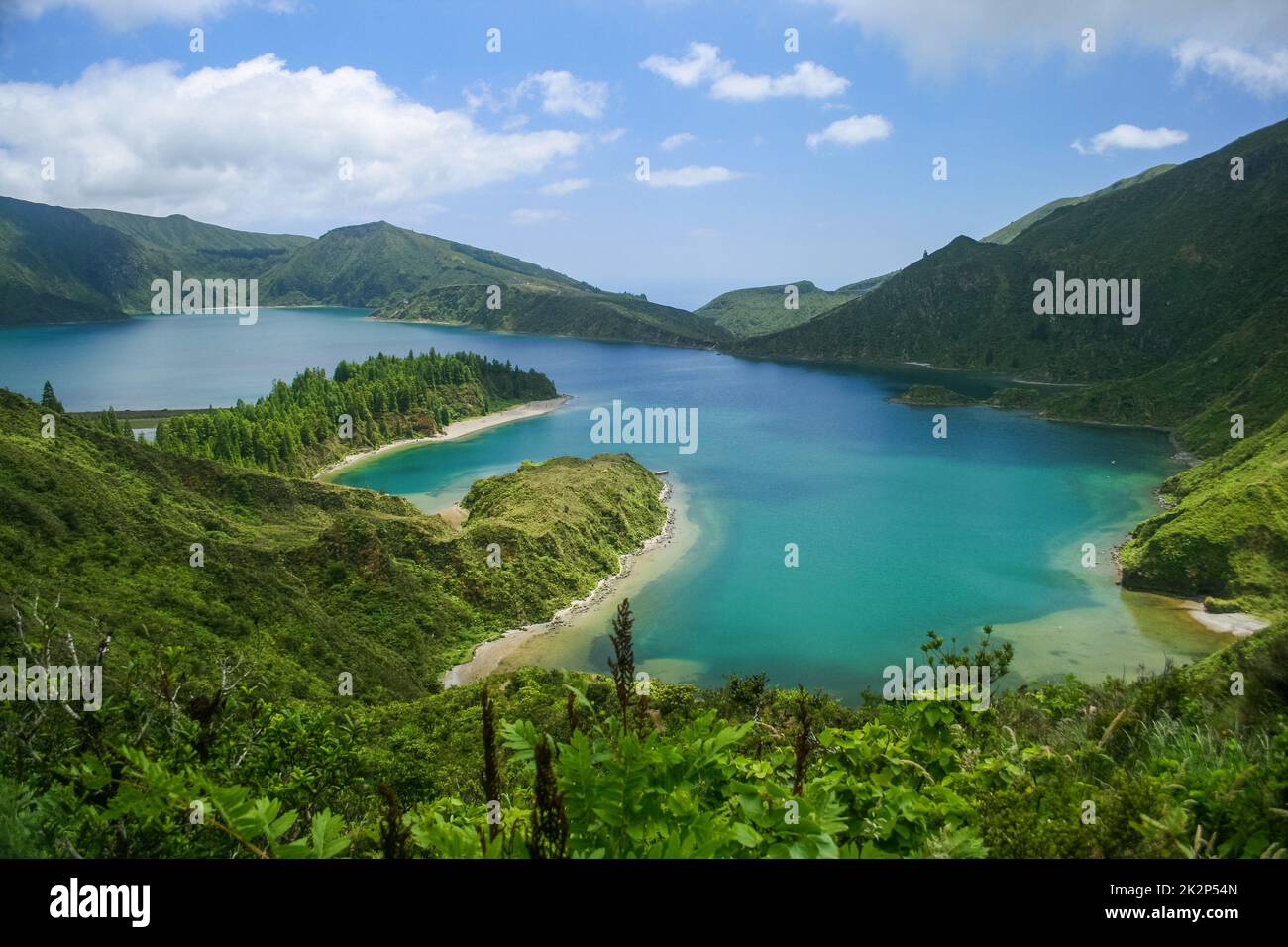 Beautiful view water volcano hi-res stock photography and images - Alamy