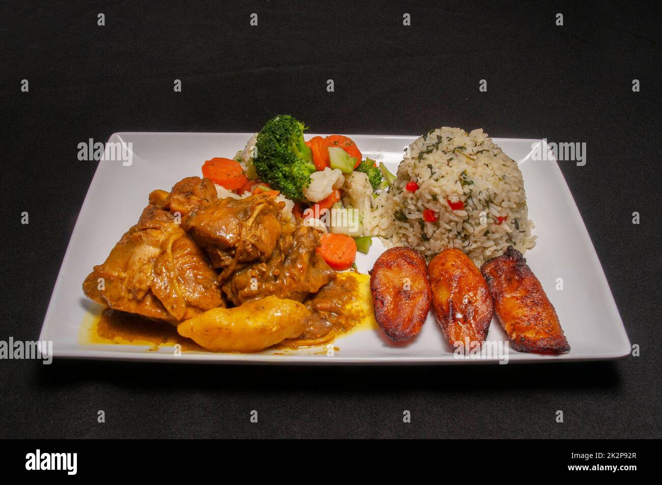 Delicious Curry Chicken Stock Photo - Alamy