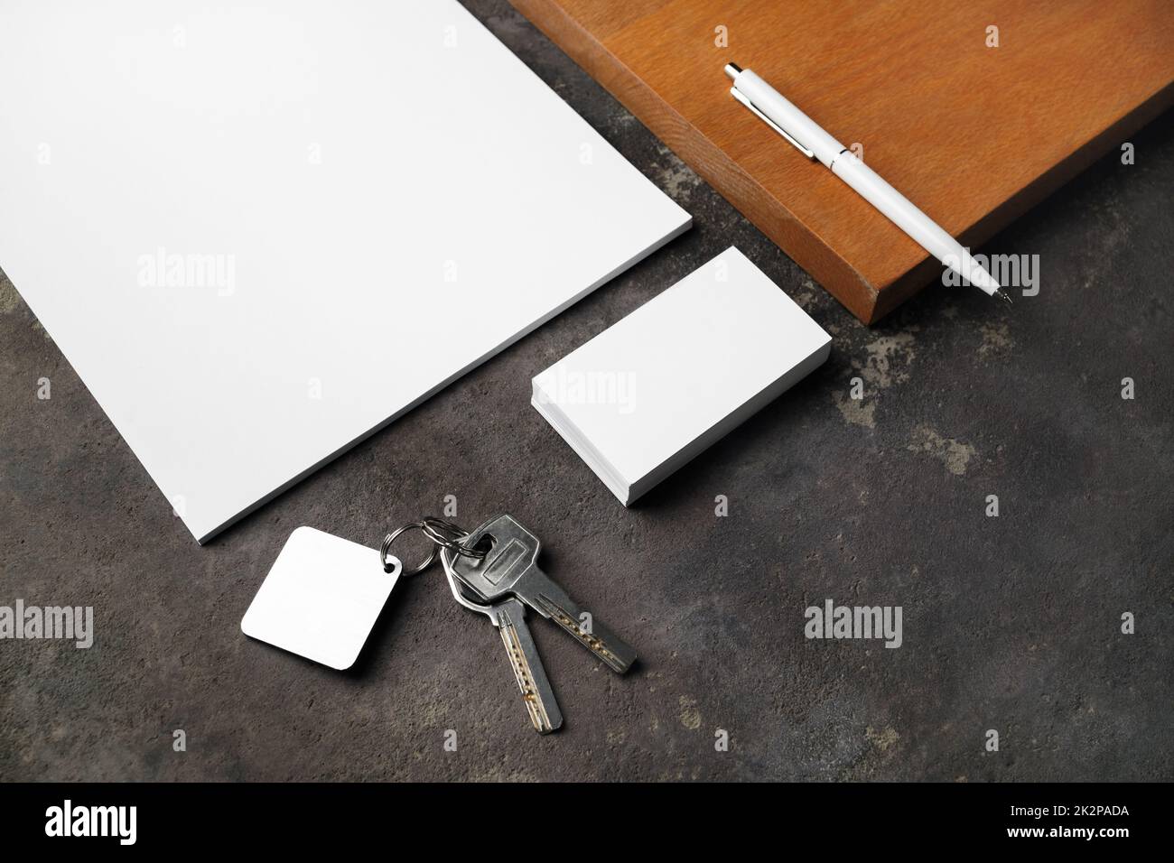 Stationery template and keys Stock Photo - Alamy