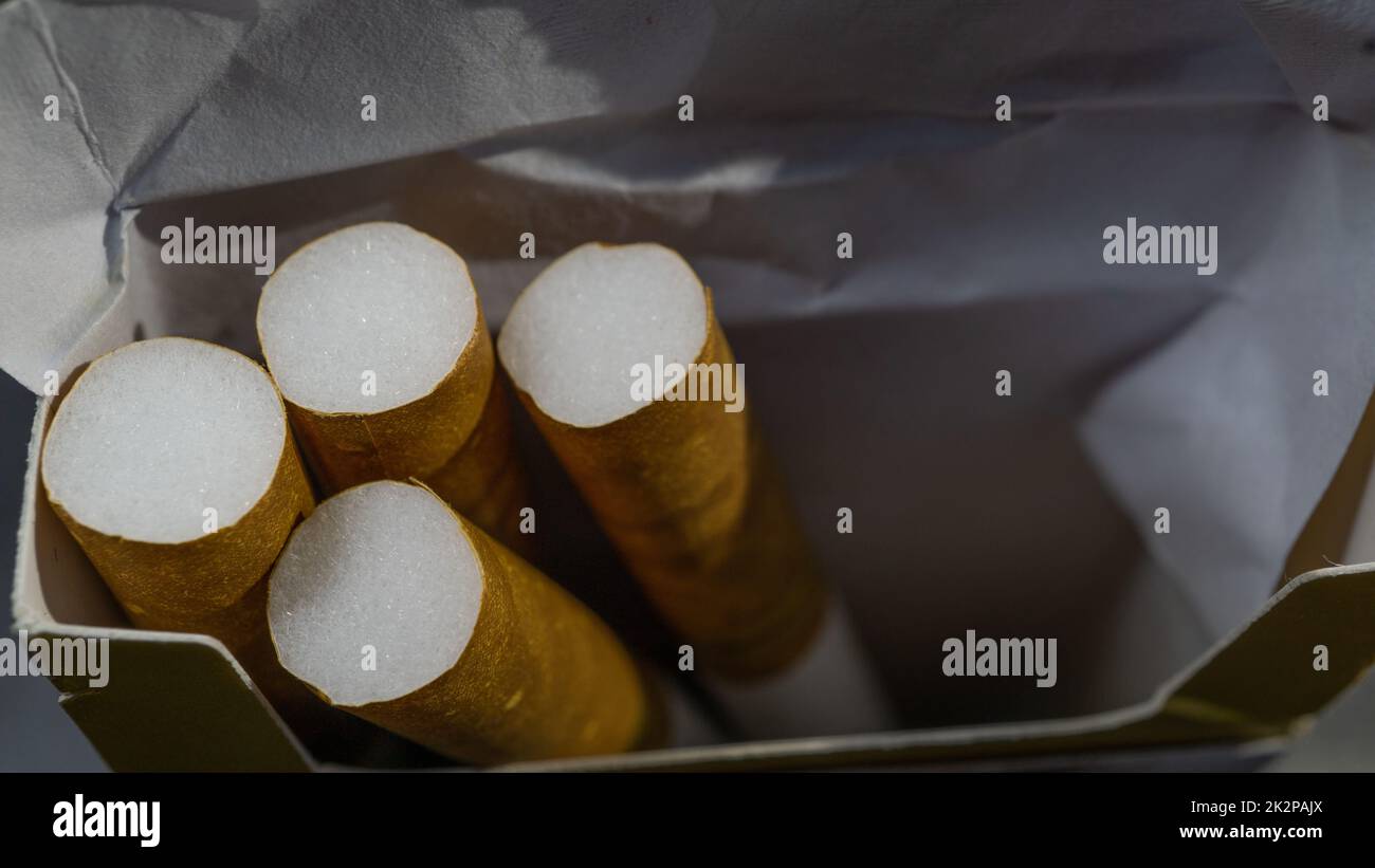 Cigarettes box pocket hi-res stock photography and images - Alamy