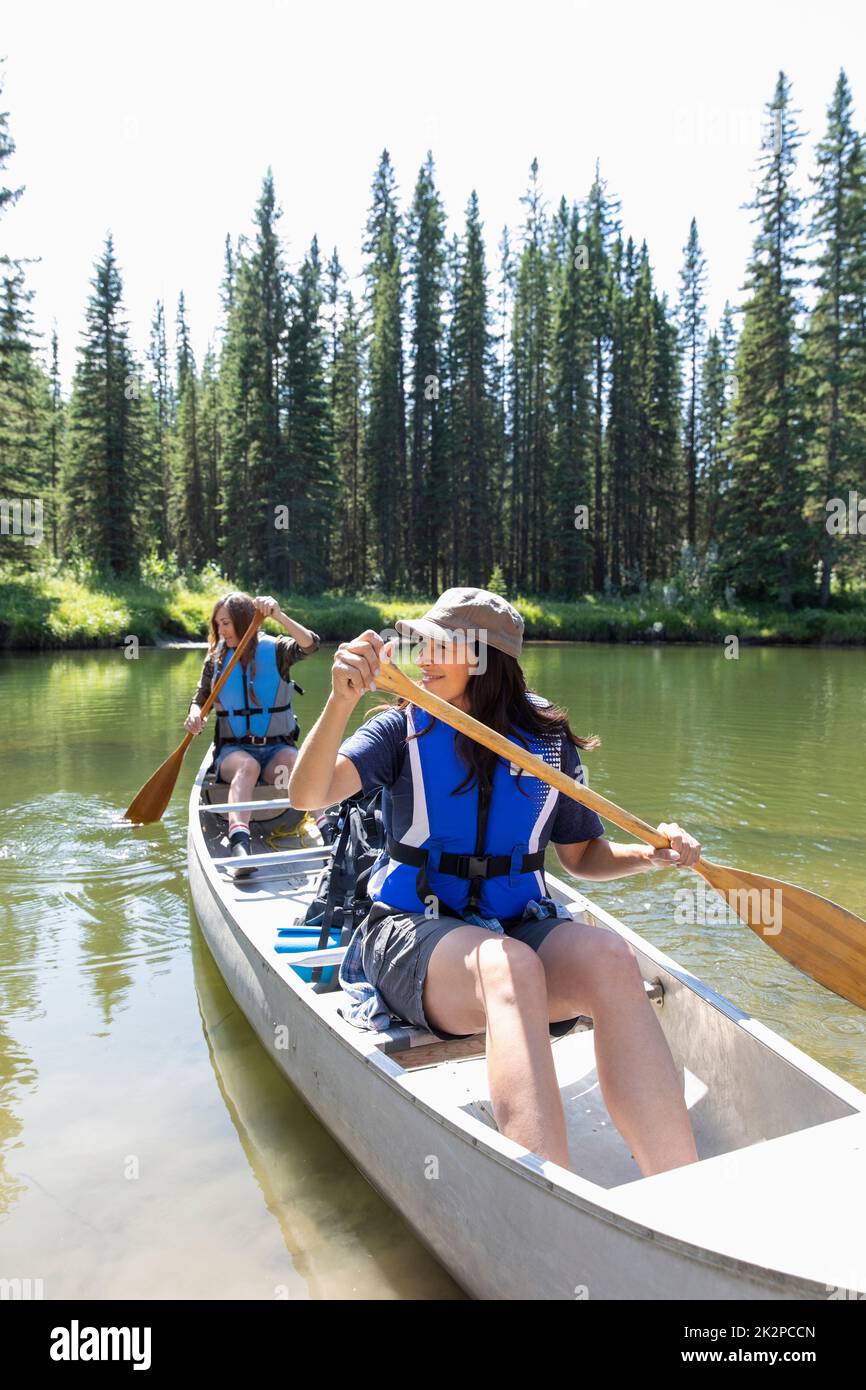 Women paddling river hi-res stock photography and images - Alamy