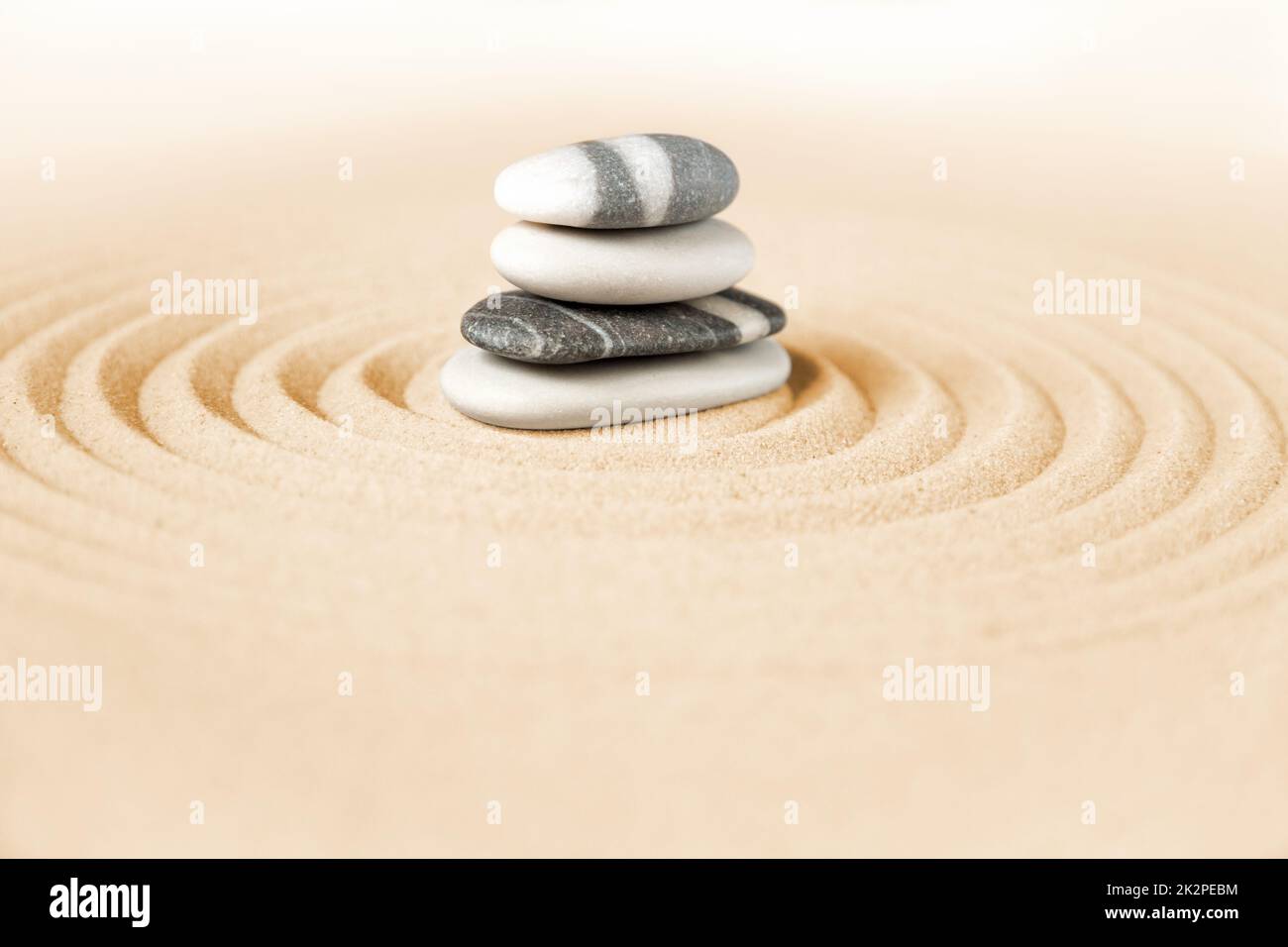 Black white japanese pattern hi-res stock photography and images - Alamy