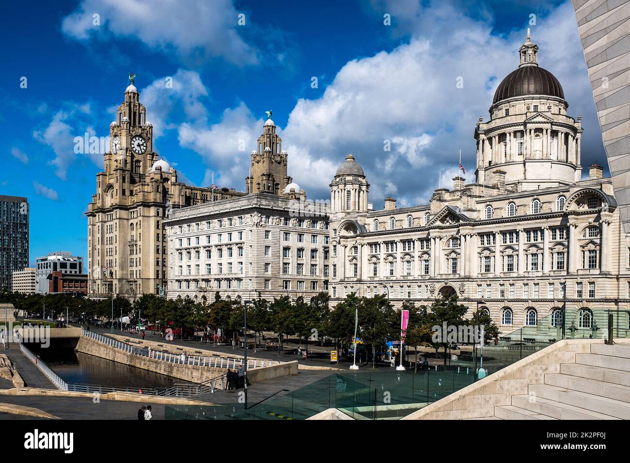 Known as the Three Graces they cosist of the Royal Liver Building, the ...