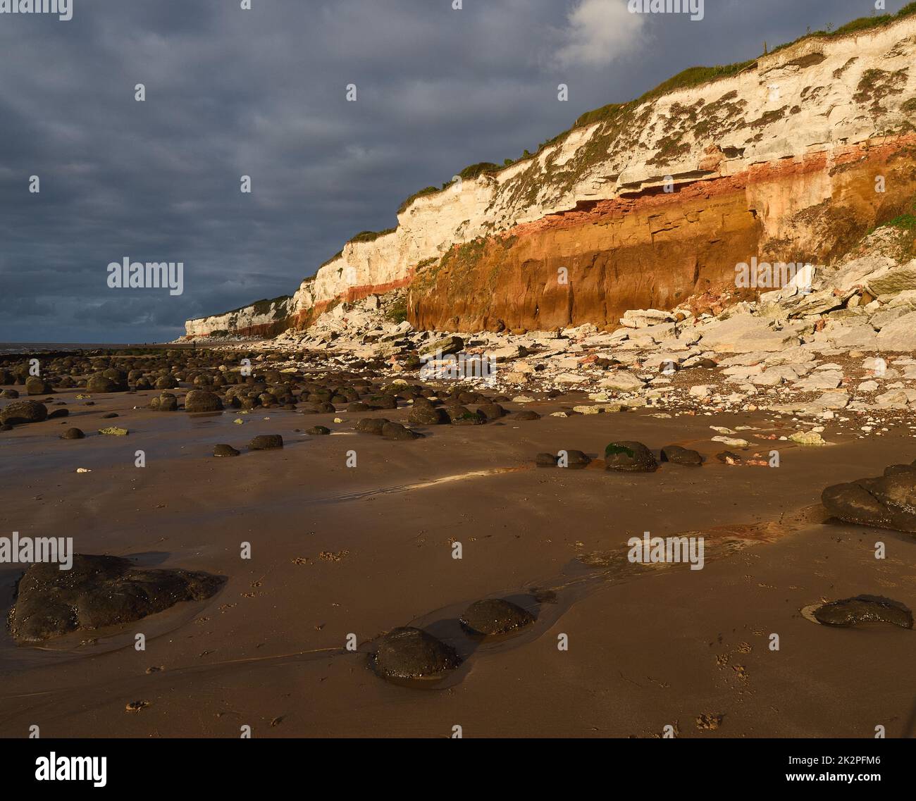 Hunstanton norfolk beach hi-res stock photography and images - Alamy