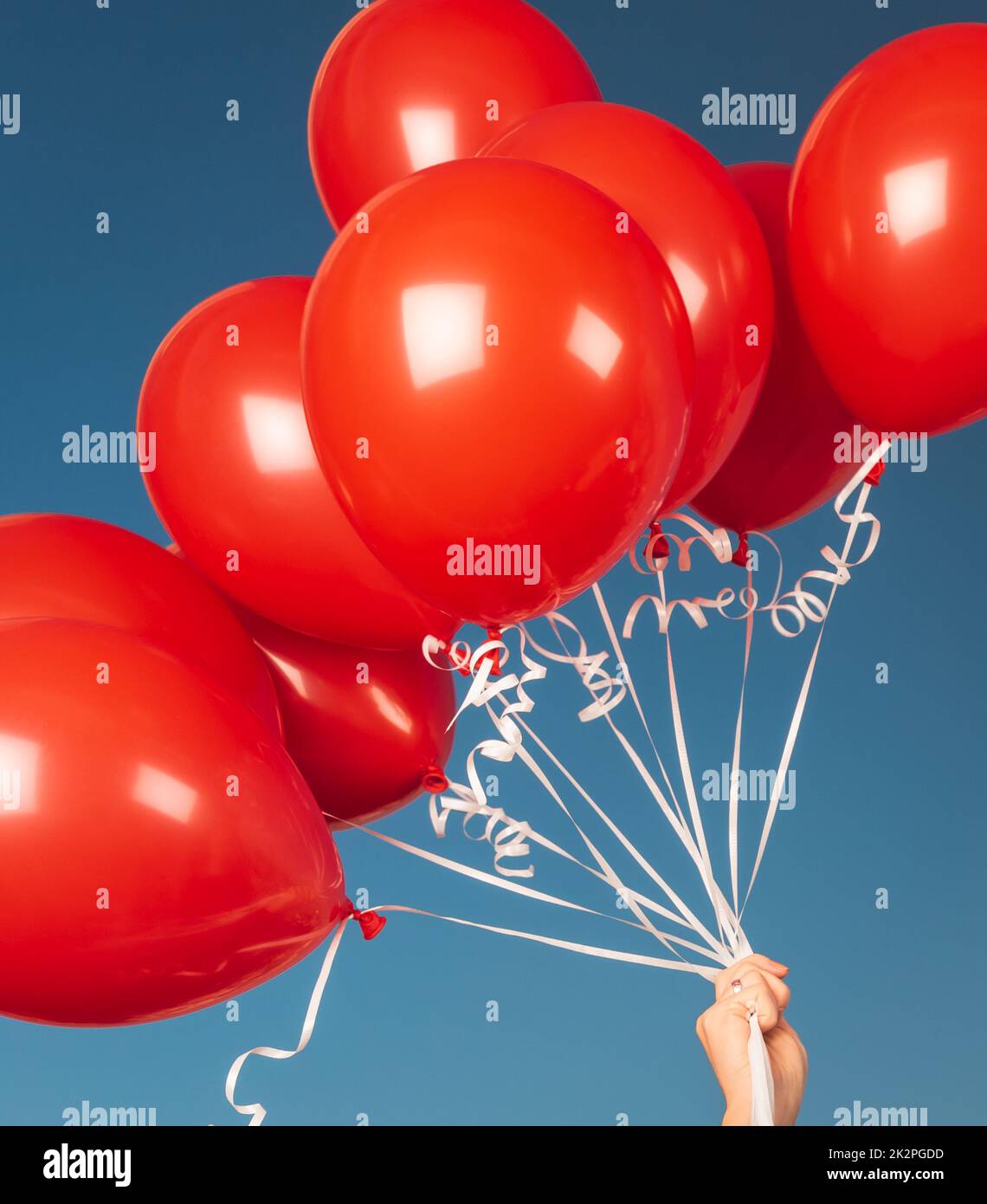 Outdoor birthday balloons hi-res stock photography and images - Alamy